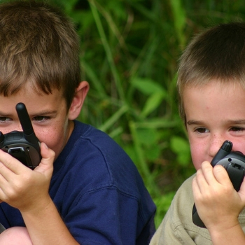 Best Walkie Talkie For Kids - 5 Quality Kids Walkie Talkies [Fall 2019]